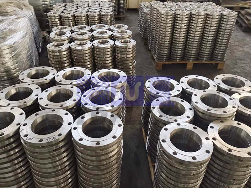 Quy trình gia công mặt bích inox chi tiết nhất